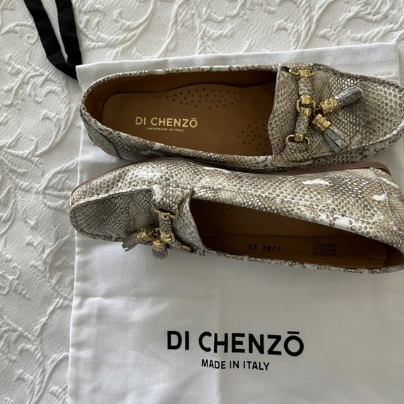 Di Chenzo loafers, flat soled, tassels | Shoes | Di Chenzo Designer ...